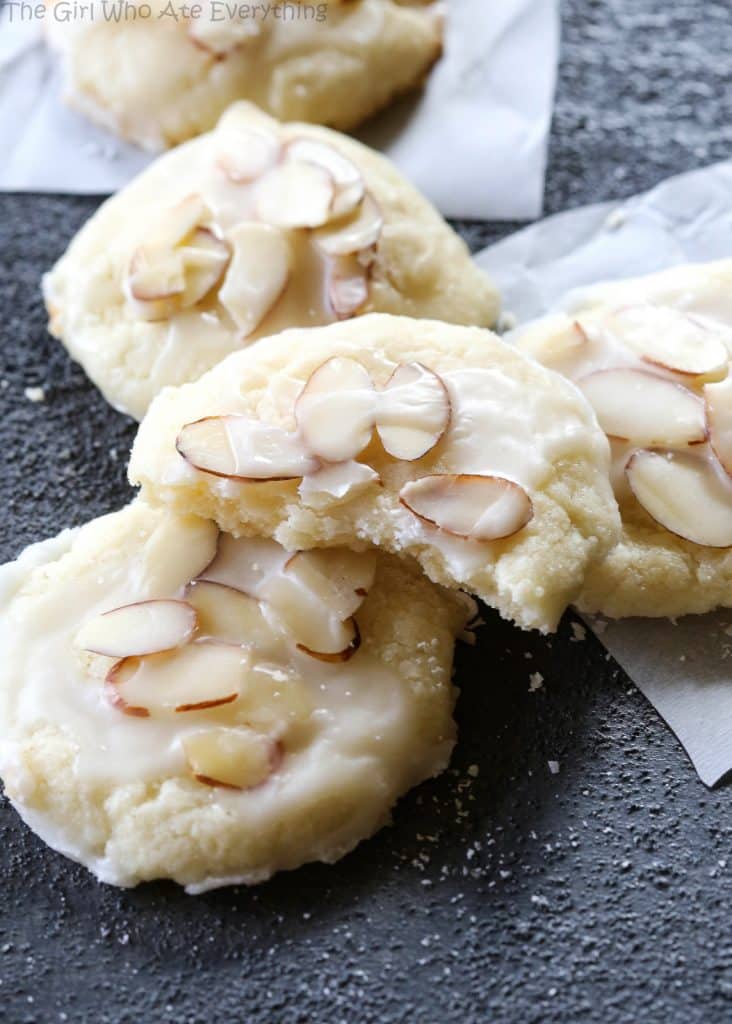 Almond Cookies | The Girl Who Ate Everything