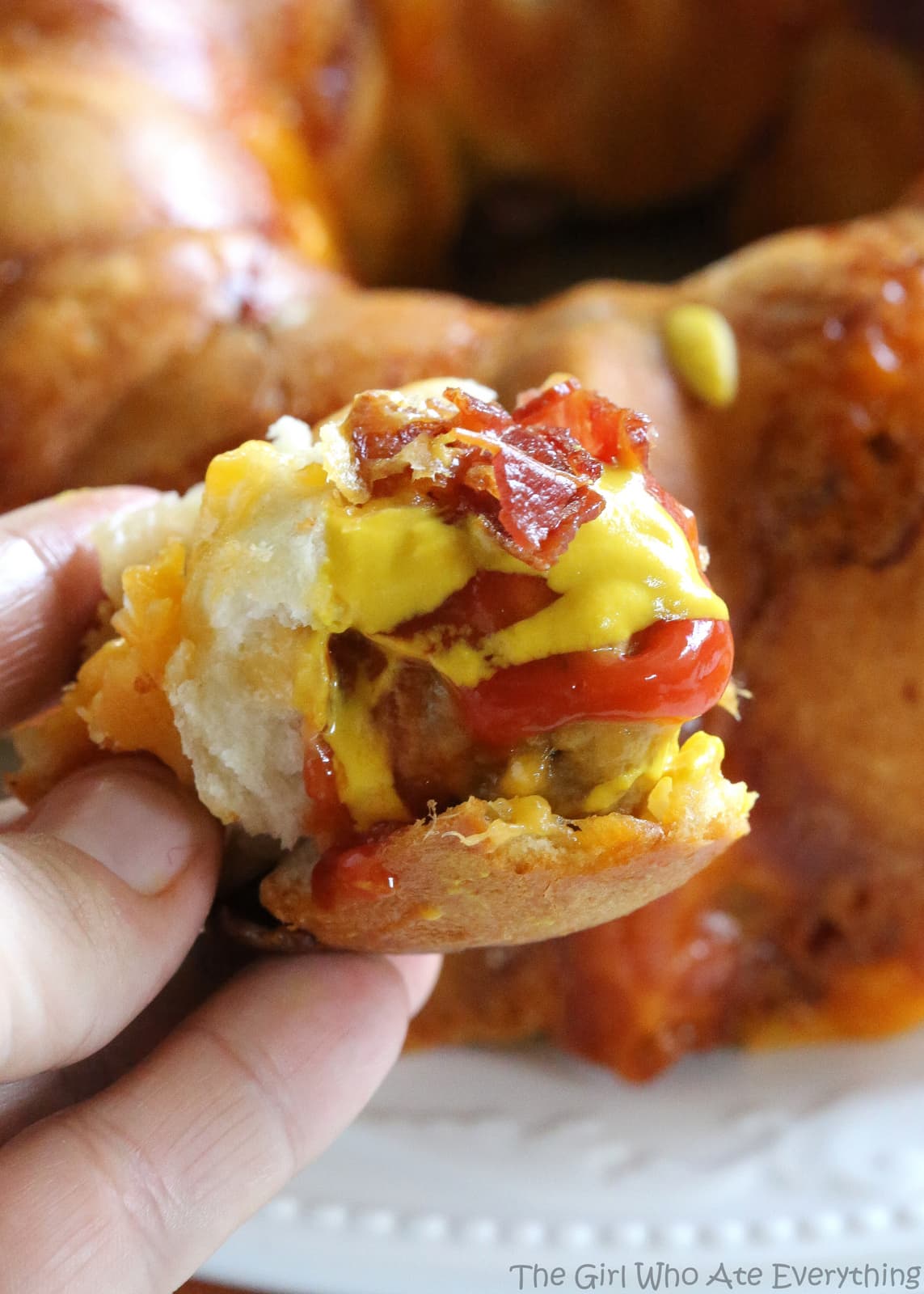 Cheeseburger Monkey Bread | The Girl Who Ate Everything