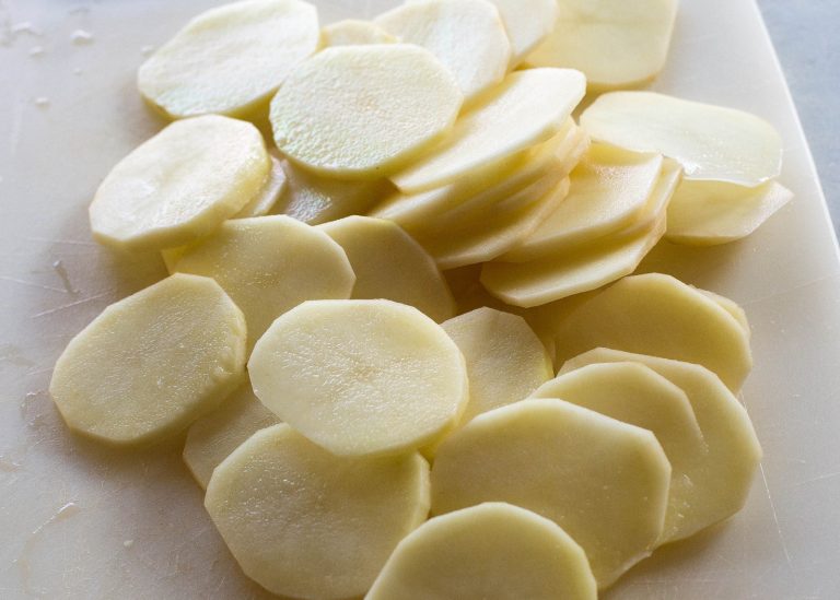 Scalloped Potatoes | The Girl Who Ate Everything