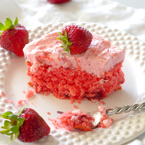 Strawberry Cake Recipe | The Girl Who Ate Everything